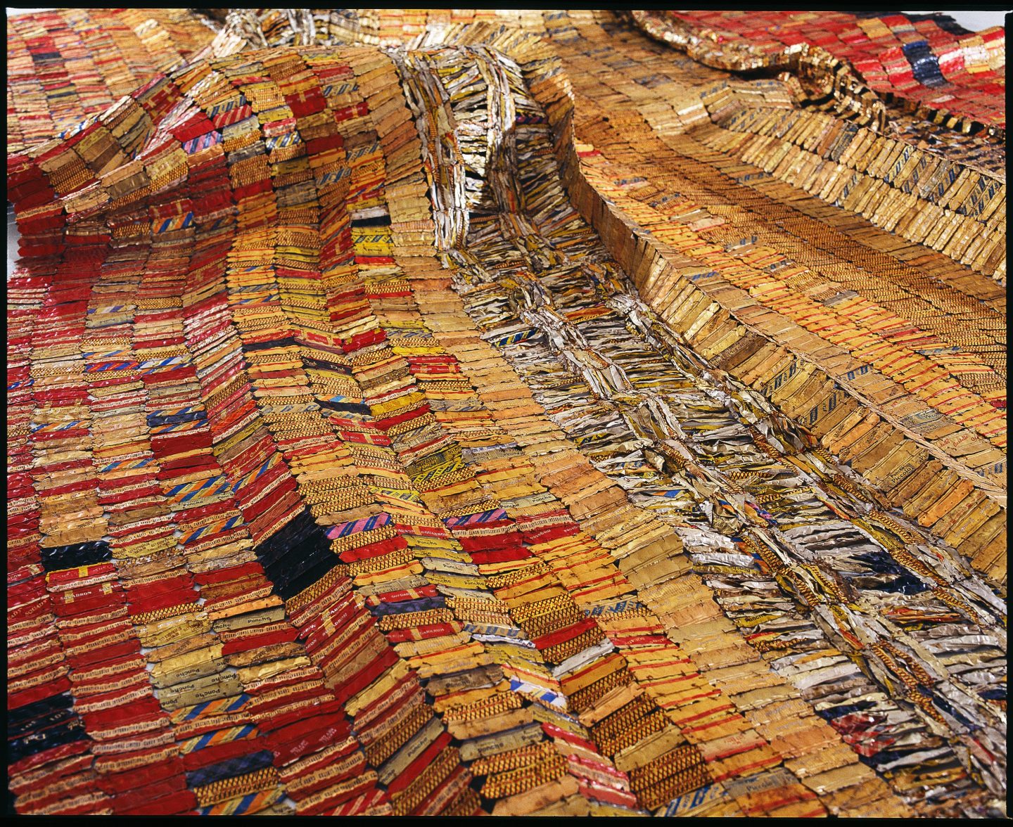 El Anatsui | El Anatsui, Fading Cloth, 2005