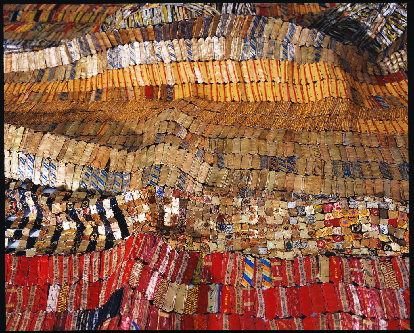 El Anatsui | El Anatsui, Fading Cloth, 2005